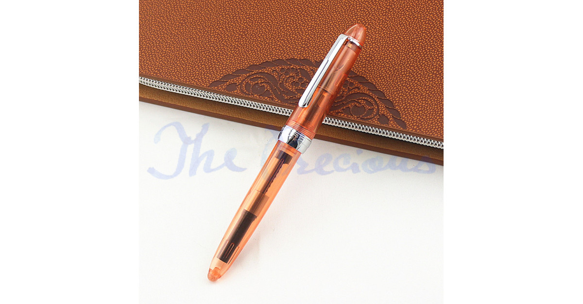 Stilou Jinhao 992 roșu transparent